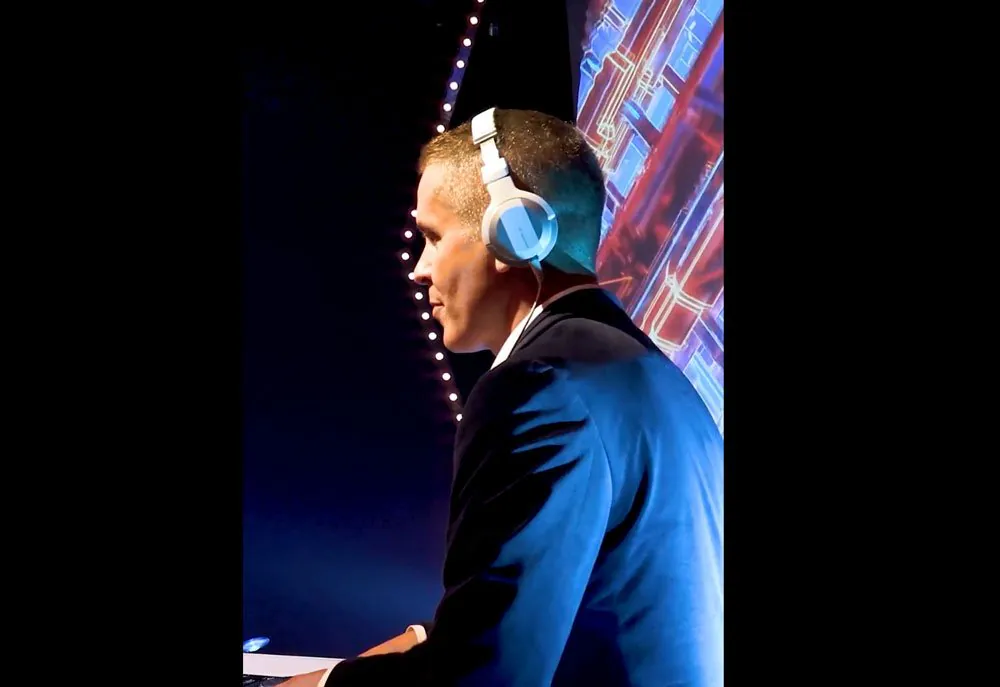 DJ Lou Smith | Spinners Entertainment